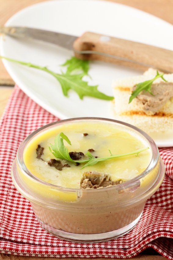 Chicken Liver & Garlic Pate | ILoveCooking