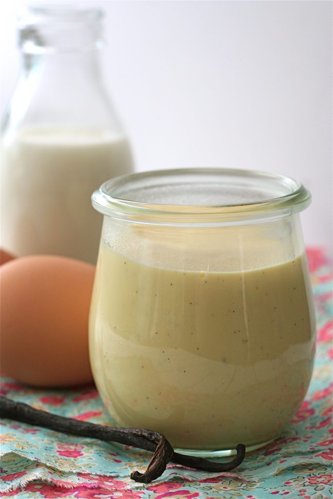 Classic Vanilla Custard | ILoveCooking