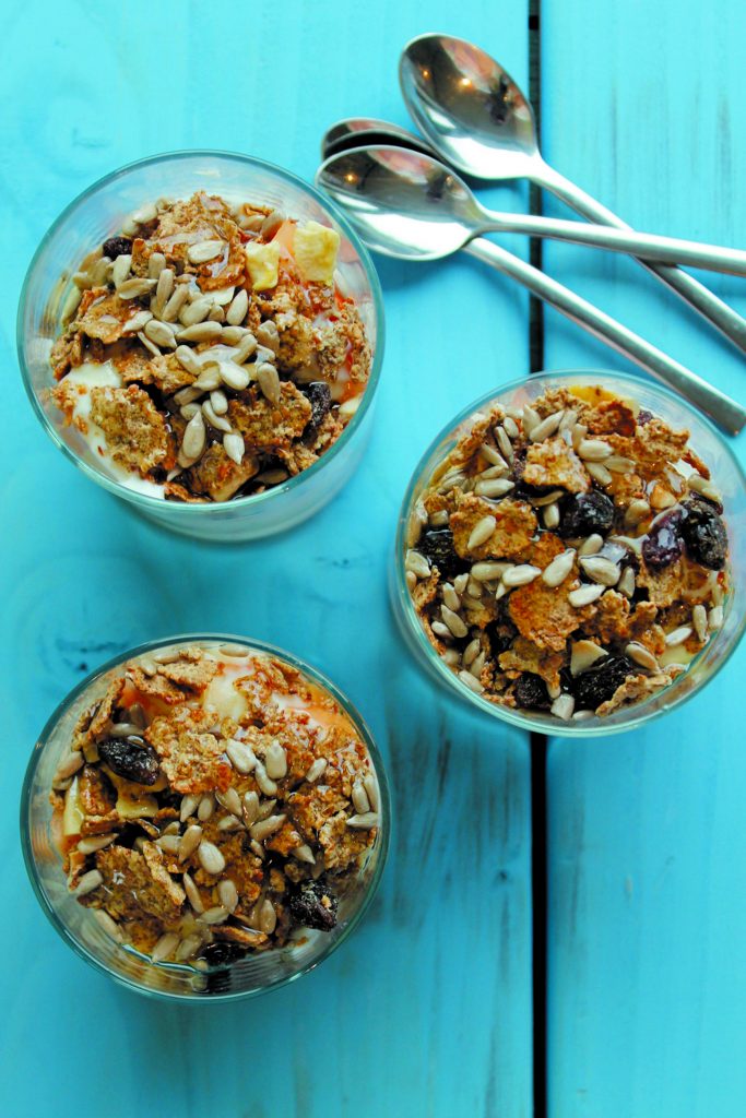 MELON AND YOGURT CRUNCH POTS | ILoveCooking