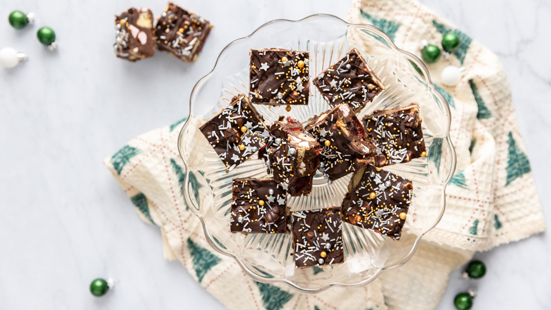 Festive Rocky Road | ILoveCooking