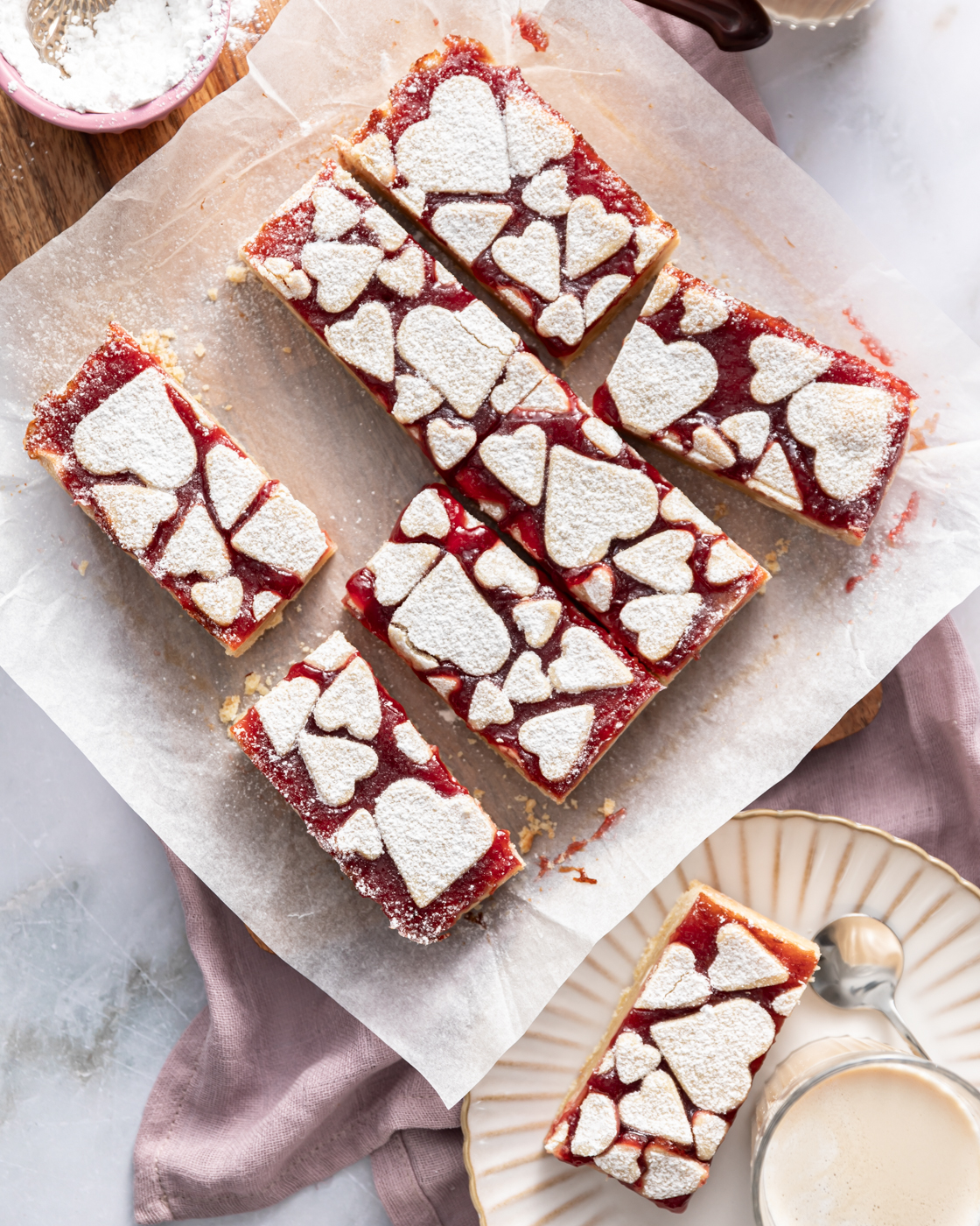 Mandy’s Jammy Biscuit Bars | ILoveCooking